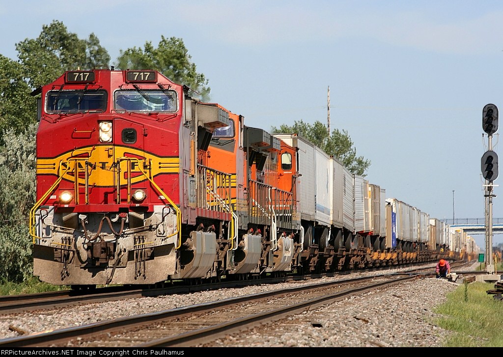 BNSF 717